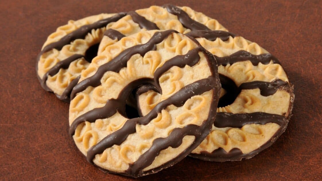 Keebler Elves and Their Cookies: A Rich History