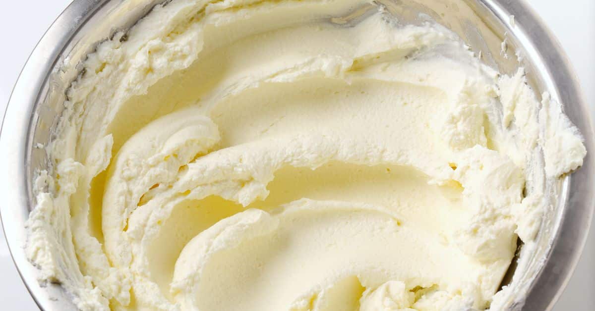 How to Make Canned Cream Cheese Frosting Better