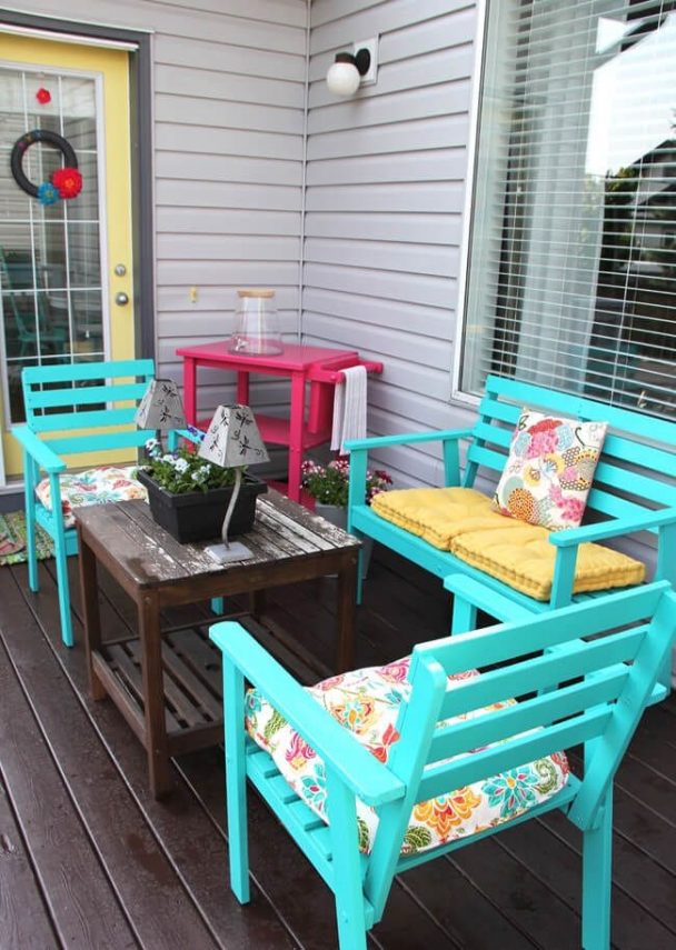 25 Eye-catching Front Porch Decor Ideas to Transform Your Summer Oasis